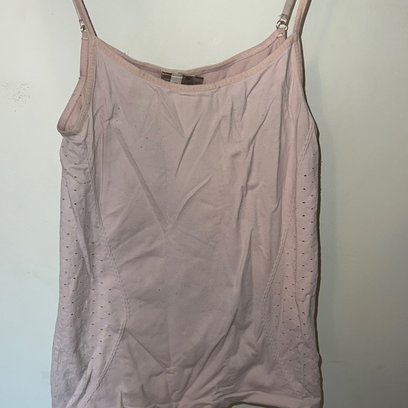 Guess | Tops | Guess Tank | Poshmark